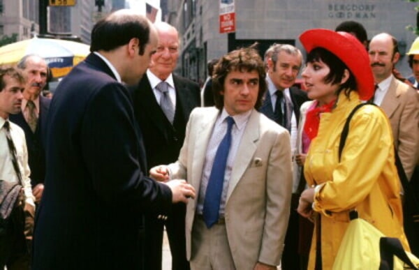 Arthur Film 1981 Junta Juleil's Culture Shock: Film Review: ARTHUR